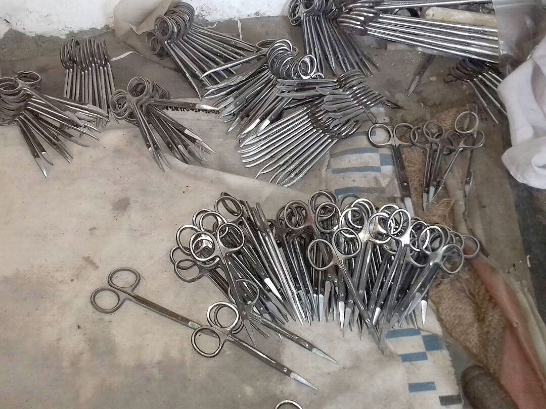 Tipping of the scissors - Gavin Industries